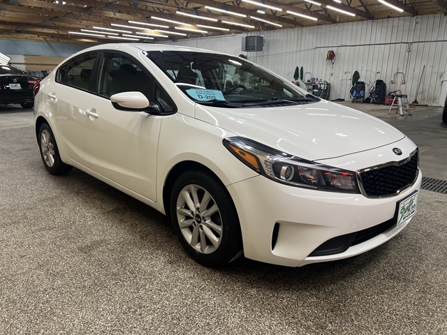 Stock# 143421 USED 2017 Kia Forte | Dell Rapids, South Dakota 57022 ...