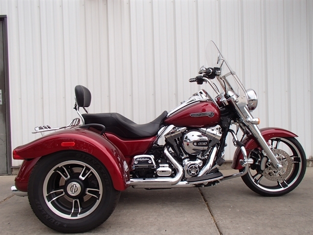 Stock# H59638 USED 2016 HARLEY DAVIDSON FLRT FREE WHEELER | Sioux Falls ...
