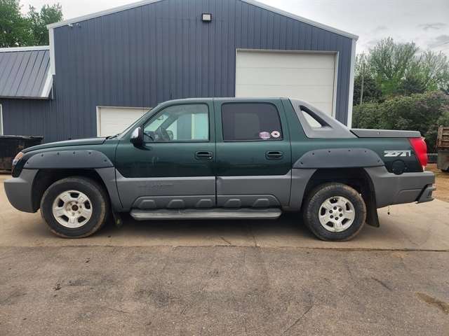 Stock# 1203 USED 2002 CHEVROLET AVALANCHE