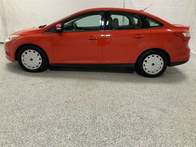 Stock# A14F6180 USED 2014 FORD FOCUS