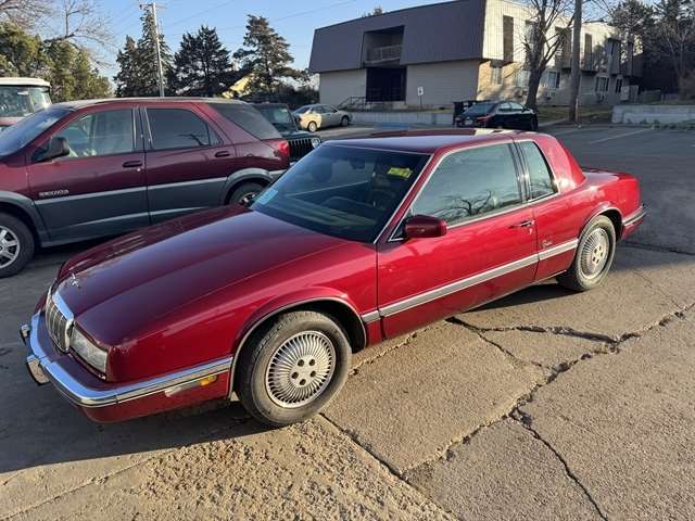 Stock# 5299 USED 1992 BUICK RIVIERA
