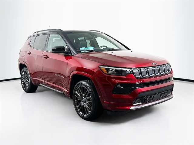 Stock# 26441 USED 2022 JEEP COMPASS