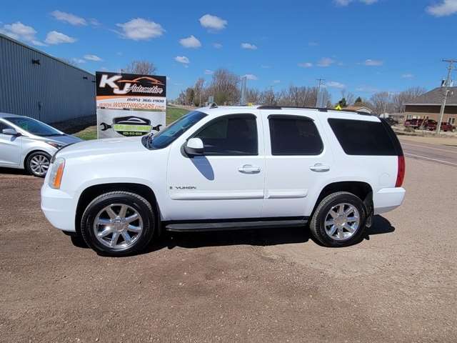 Stock# 161982K USED 2009 GMC YUKON