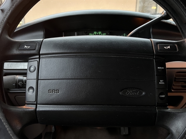 Stock# P736 USED 1995 FORD BRONCO