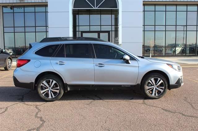 Stock# 366657N USED 2018 SUBARU OUTBACK