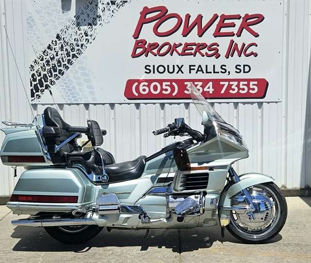 Stock# T01817 USED 1999 HONDA GOLDWING 1500