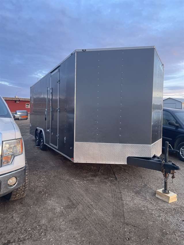 Stock# USED 2017 STEALTH Titan 8x20