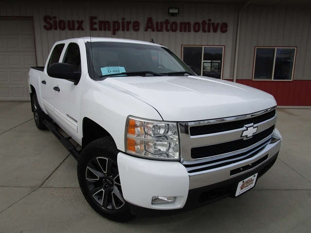 Stock# P8810A USED 2011 CHEVROLET SILVERADO 1500